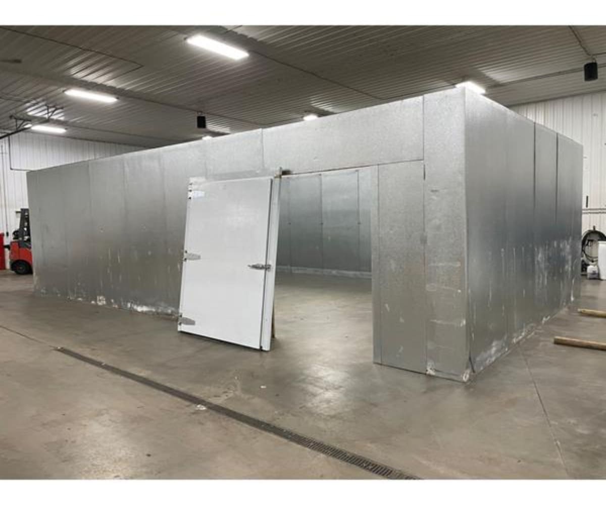 Crown Tonka Website - Premium Walk-in Coolers